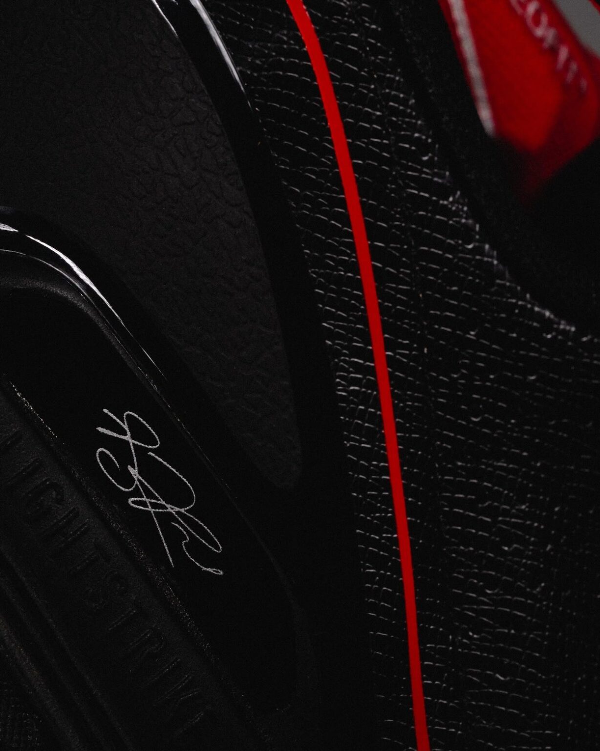 adidas AdiZero Rose 1 "Bulls" FW7591 2026 Release Date - Modern Notoriety