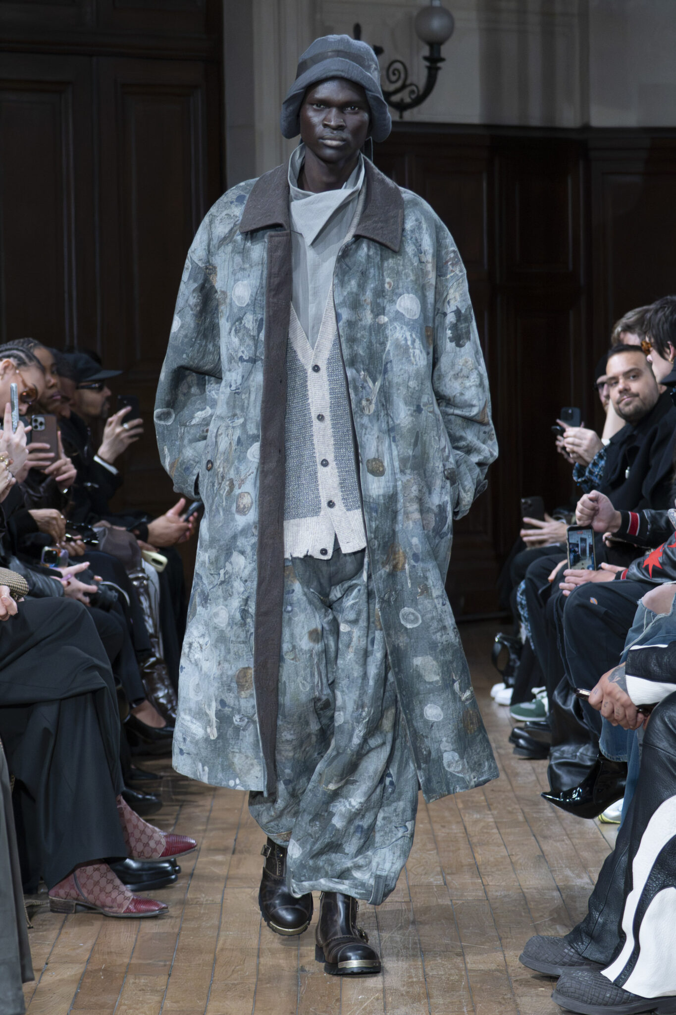 Ziggy Chen FW26 "DISSPARATION" Paris Fashion Week - Modern Notoriety